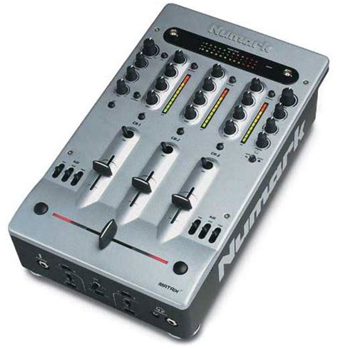 DJ-ПУЛЬТ NUMARK MATRIX 3 - купить в Москве и Санкт-Петербурге, выгодная ...