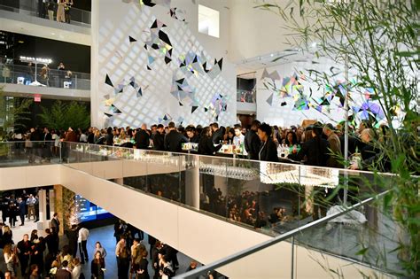 Museo De Arte Moderno De Nueva York Se Cuestiona Sobre El Futuro