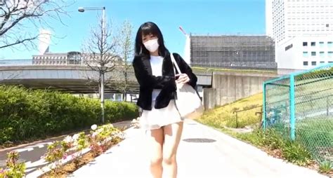 Japanese Upskirt 001