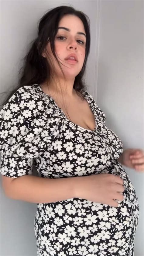 Do You Like My Dress 🥰 R Clothedpreggo
