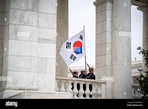 A Color Guard From The U S Navy Carry The Flag Of The Republic Of Korea In The Memorial