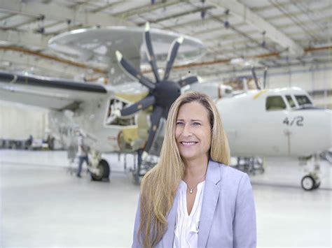 Lizs Story How An Army Analyst Transitioned To A Business Development
