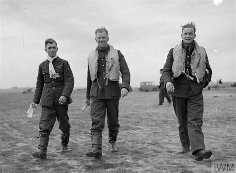Flight Sergeant George Grumpy Unwin Flight Lieutenant Walter Farmer