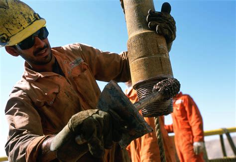 Almost Half Of Middle East Oil And Gas Workers Are Considering Leaving