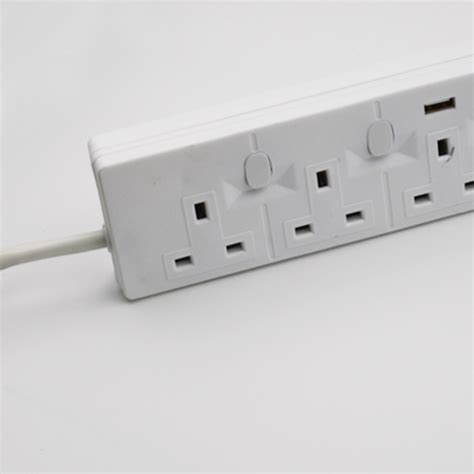 3 Gang Surge Protection Overload Protection Power Extension Uk Socket