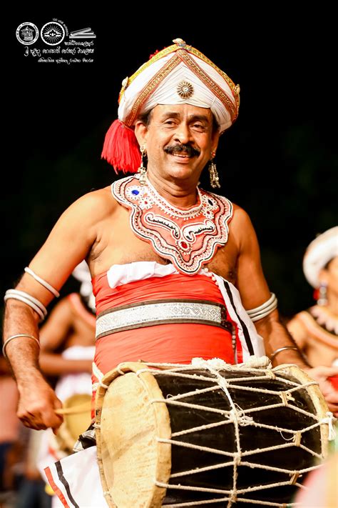 අදිකාරම්ලාගේ රසික අසංක