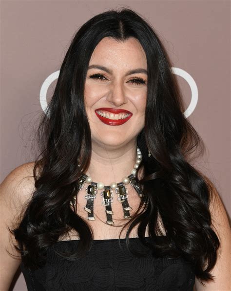 Originaire Doccitanie Fidji Simo Nest Plus La N°2 De Facebook Tout Ce Qui Buzz