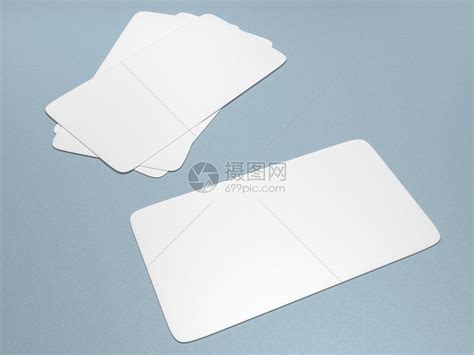 一套针对浅蓝色背景的空插画图片下载 正版图片402196247 摄图网