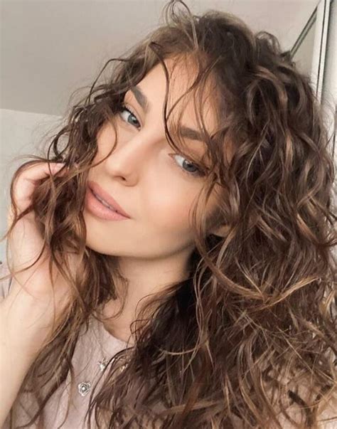 Džejla Ramović Ima Neodoljivo Jesenje Modno Izdanje