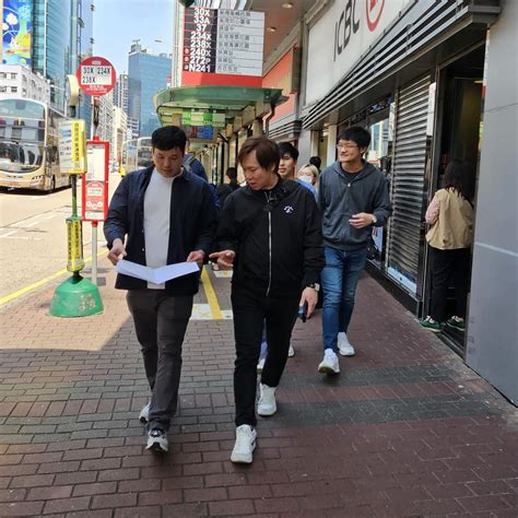 Dick 數學科dse當天，大家一邊行去食飯，一邊就是逐條討論，試題的重點、答題的技巧、programme的運用、今年那些出得好那些出得不太理想等等，再預視未來走勢。 團隊中每位都是高手