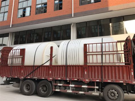 Pe水塔 重庆湘都塑胶制品有限公司重庆塑胶容器重庆塑料容器罐重庆pe水塔重庆pe储罐重庆塑胶食品桶重庆化工储罐重庆防腐储罐
