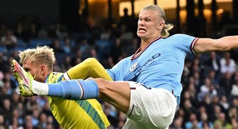 Hậu Vệ Aston Villa Haaland Cũng Chỉ Là Con Người