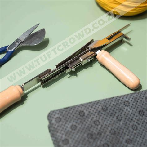 Manual Tufting Tool Tuft Crowd