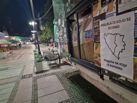 U RS U I FBiH Osvanuli Plakati Sa Linijom Koja Dijeli Bosnu I Hercegovinu Ko Stoji Iza Svega I