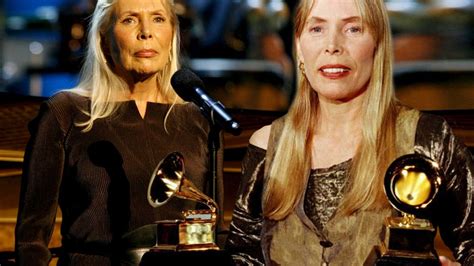 Joni Mitchell Alert And Not In A Coma Says Singers Official Website Mirror Online