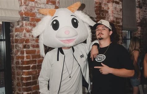 Music Stars Shine Bright At Zack Tepermans A Night In Music City