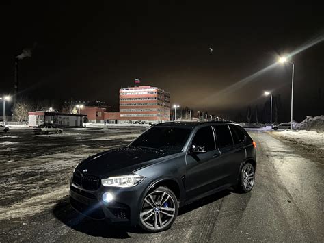 Диски р21 и карбон — BMW X5 M (F85), 4,4 л, 2021 года | тюнинг | DRIVE2