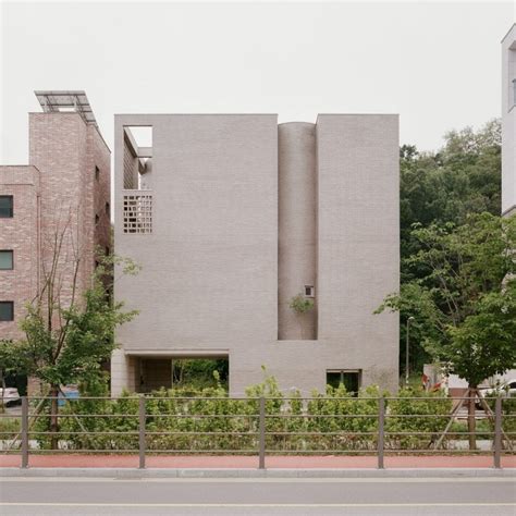 The Dezeen Guide To Stone In Architecture Interiors And Design