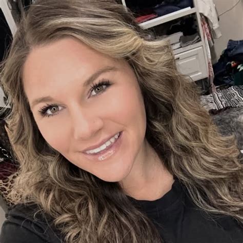 Jess Jess Ann31 • Threads Say More