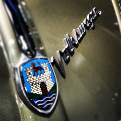 Wolfsburg crest - Volkswagen Logo - Badge - Emblem | Volkswagen 181 ...
