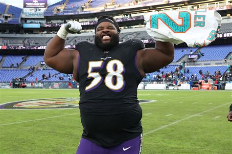 Report Ravens Re Sign Dt Michael Pierce To A Two Year Deal Baltimore