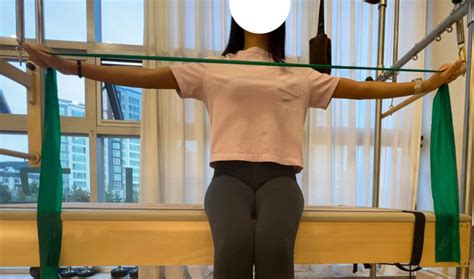 광교 웰빙타운 필라테스그순간 어깨 통증의 원인 어깨 퇴행성 관절염 필라테스로 예방이 될까 네이버 블로그