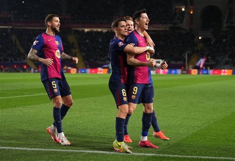 Officiel Barcelone Conserve Robert Lewandowski Jusquen 2026