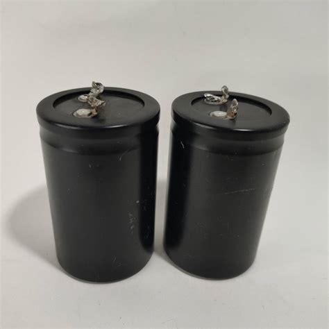 Yahoo オークション [g0152]elna 電解コンデンサ Ce W 90v10000μf