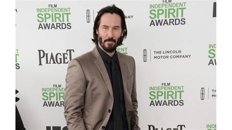 Keanu Reeves Teases Bill Ted 3 8 Days