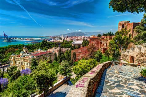 A Couchsurfers Guide To Malaga Couchsurfing Blog