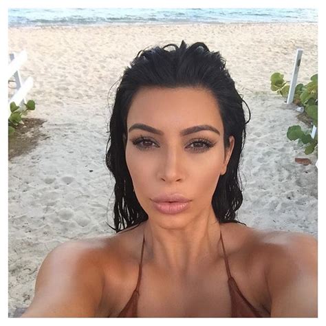Pregnant Kim Kardashian Posted Photos In Bikini