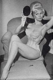 8 Hot Sexy Dorothy Provine Bikini Pics