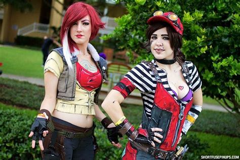 Lilith Cosplay Cosplay Amino