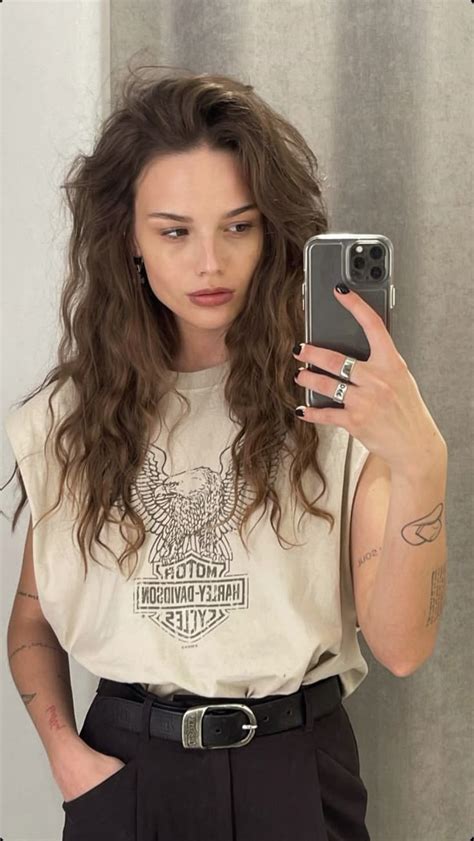 Lesbian Outfits Lesbian Fashion Queer Fashion Tomboy Fashion