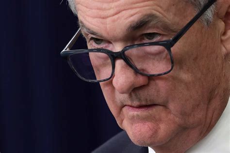 Traders Bet Billions On A 2023 Fed Pivot Powell Could Crush Them