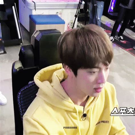 Bts Community Post Dearjinfromarmy 석진아워 아케이드 세계에 오신 것을 환영합니다 운전할