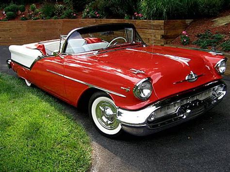 Pin By Theodor Pechac On Autácars Oldsmobile Old Classic Cars