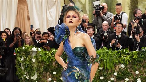 メットガラ2024のベストドレッサー集最も印象的だったレッドカーペットルックを総括 Vogue Japan
