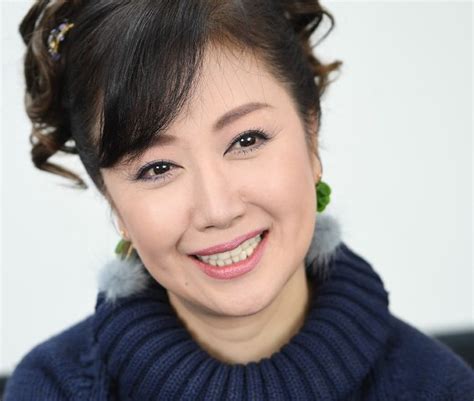 伍代夏子は昔から美人！性格はサバサバしてる？旦那さんとの仲は？ Poco Navi ポコナビ