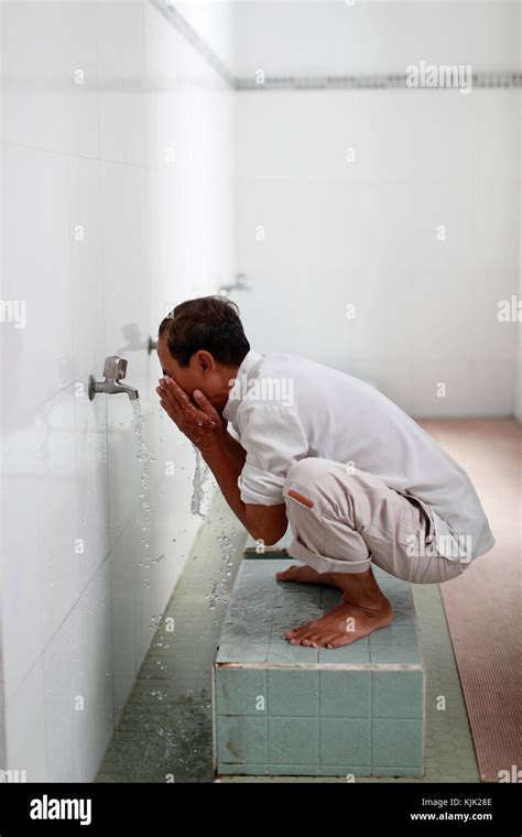 Masjid Al Rahim Mosque Ritual Purity In Islam Muslim Performing Wudu