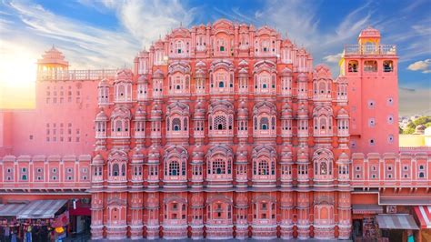 Indias Pink City Is A Picturesque Destination With Artisanal Crafts