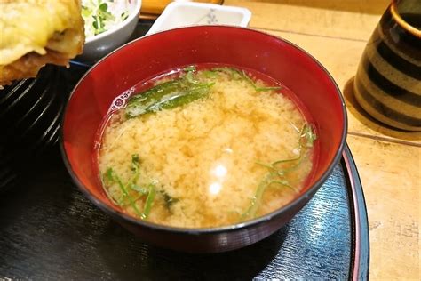 今日、ヤバい穴子天丼に出会った＠相模原市『割烹 ふく佐屋』 Food News フードニュース