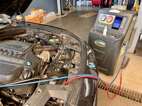 자동차 에어컨의 계절