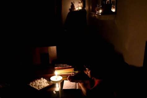 மின் துண்டிப்பு தொடர்பில் இலங்கை மக்களுக்கு வெளியான பகீர் தகவல் ஜே