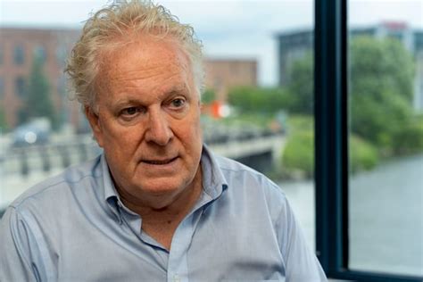 Jean Charest A Gagné Près De 70 000 En Deux Mois Lors De Son Passage Au Cn