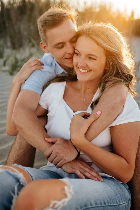 Laid Back Charleston Engagement Photos In Folly Beach Kim Kaye