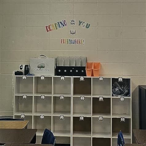 15 Beautiful Classroom Wall Decals Nylas Crafty Teaching