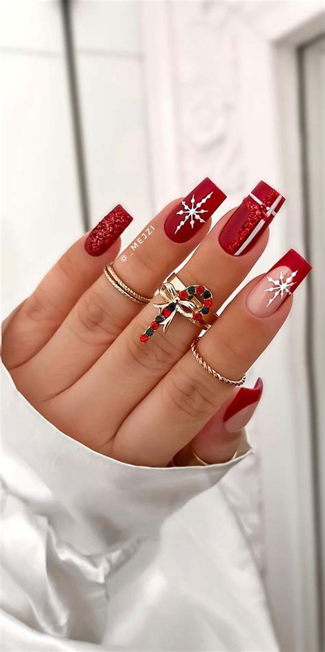 50 Festive Holiday Nail Designs And Ideas Mixed Red Nails Design