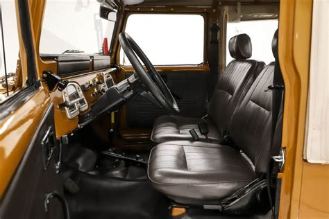 1980 Toyota Land Cruiser Volo Museum