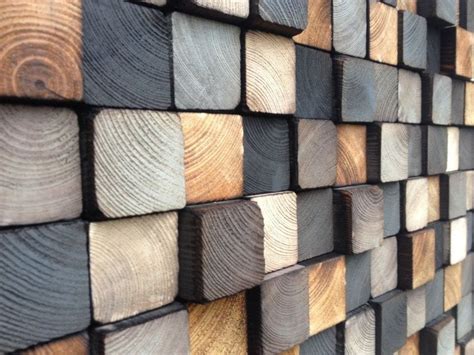 Украшение стены спилами деревянных брусьев Reclaimed Wood Wall Art